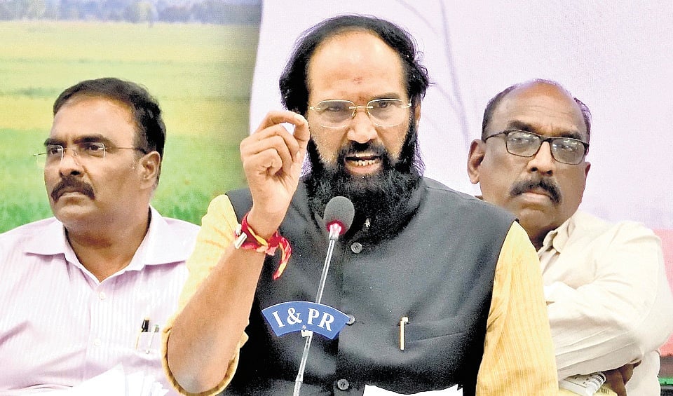 KCR deceived people, PRLIS yet to get full green nods: Minister Uttam Kumar