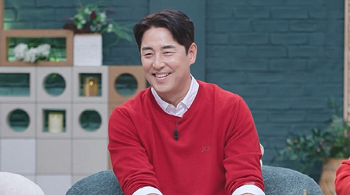 Kim Sung-soo, 52, is 12 years younger than the show host ♥ and pink for ...