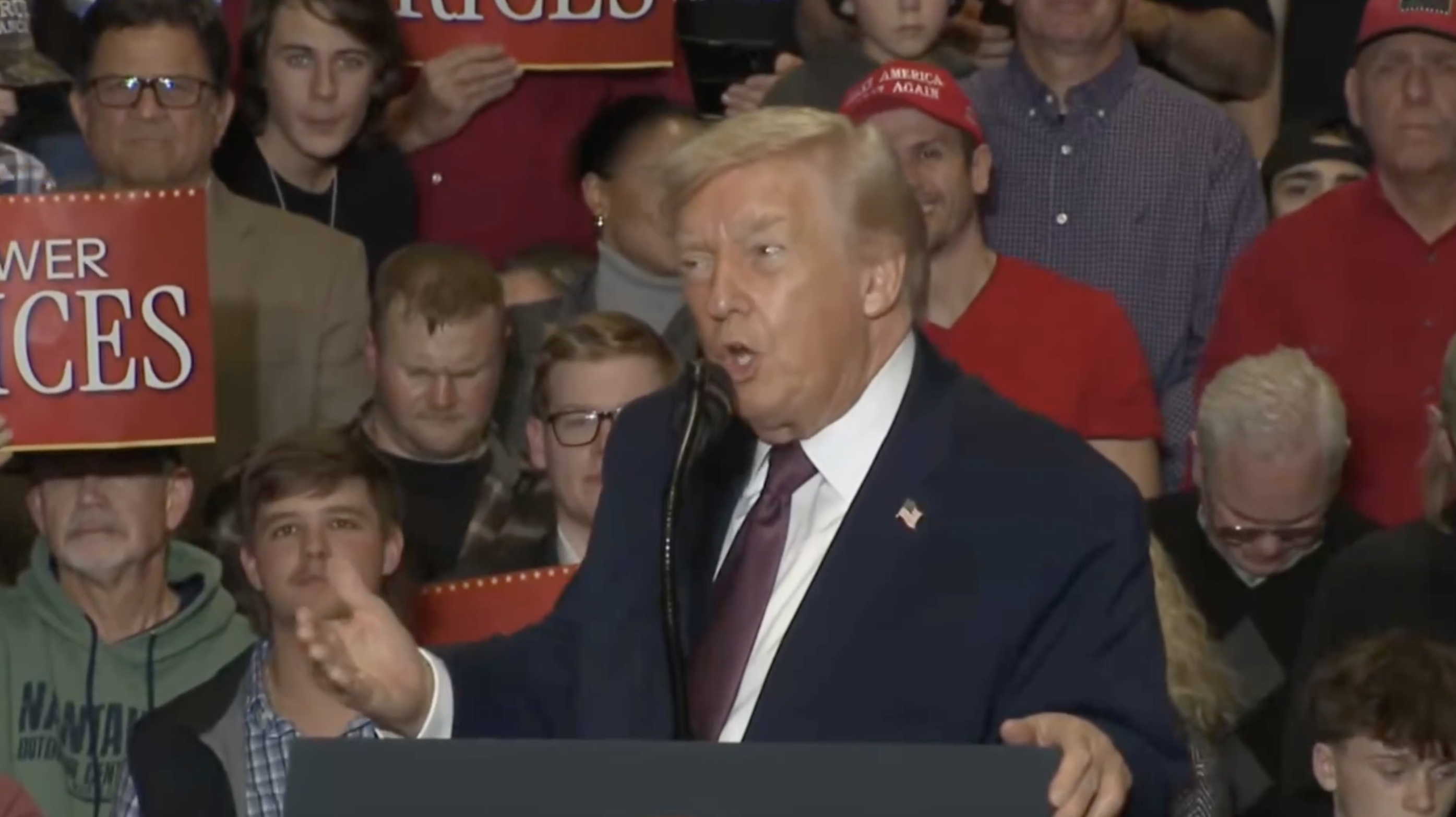 'They're the ones who got us into this mess': Trump panics, scrambles ...