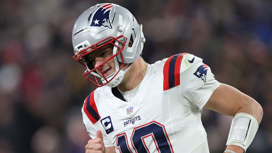 Drake Maye just broke two records in one play for Patriots on SNF