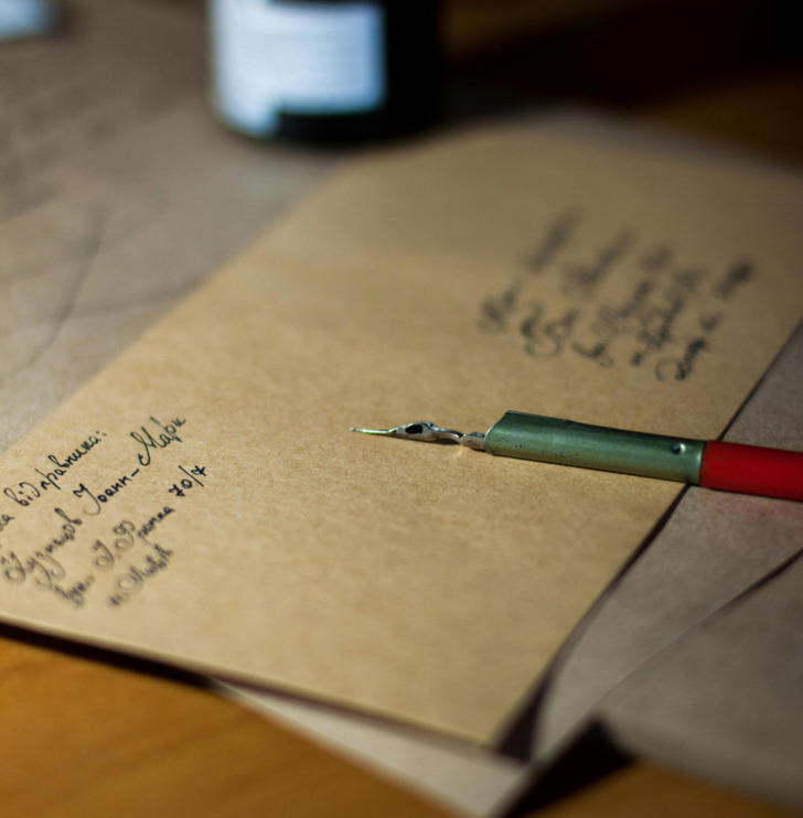 15 people who stay kind even when their world is falling apart