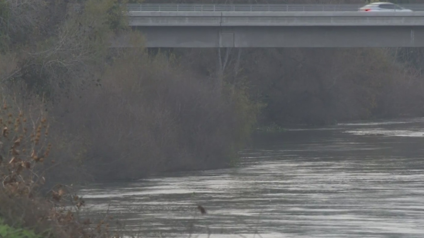 Modesto police warn homeless people along Tuolumne River of flood risks