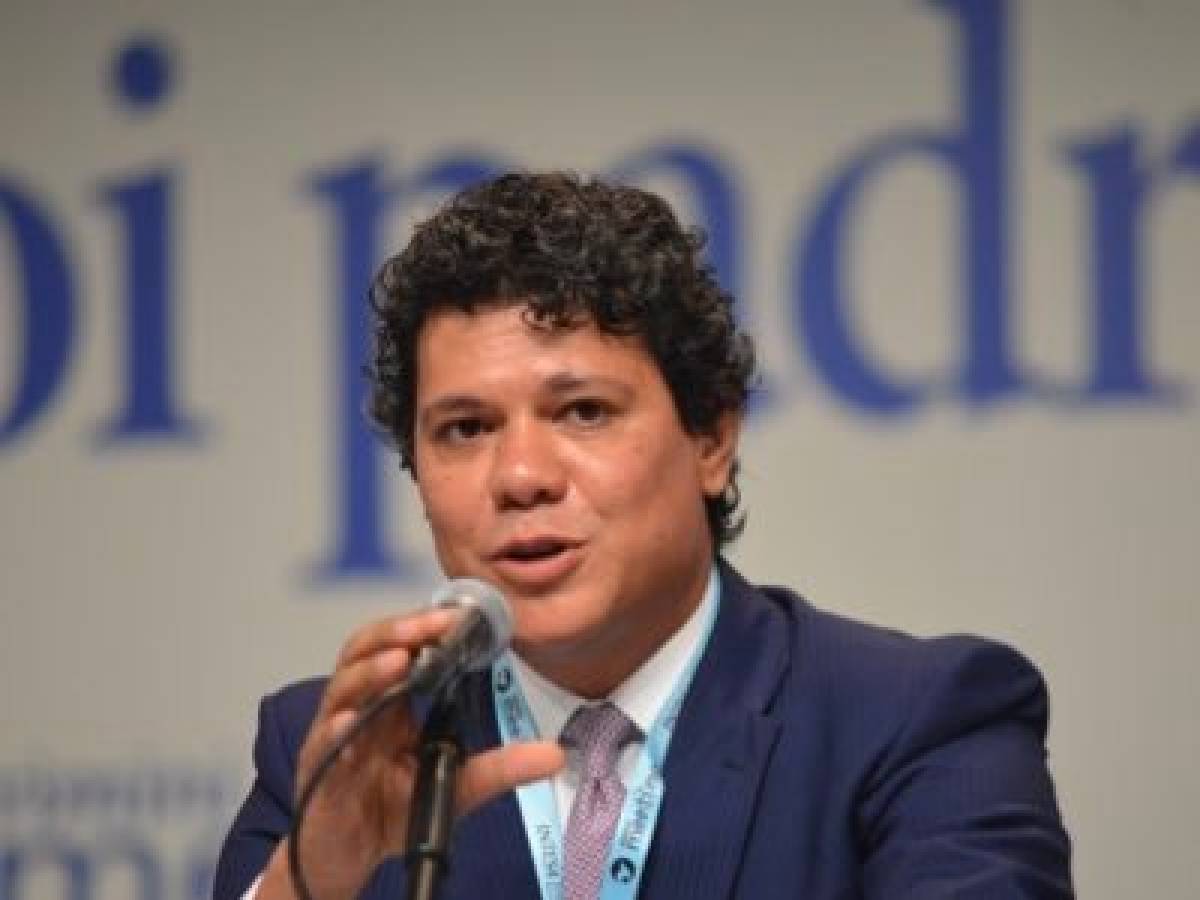 Islamismo politico pericoloso e violento. È caos sugli imam