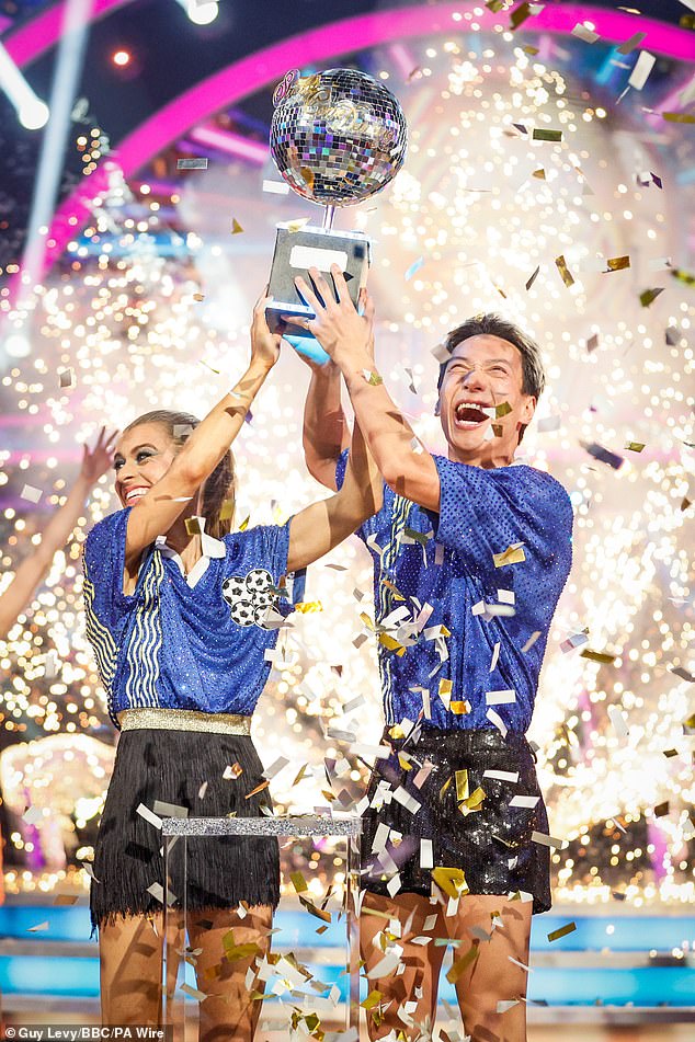 Tess Daly leads Three Lions singalong at wild Strictly afterparty ...