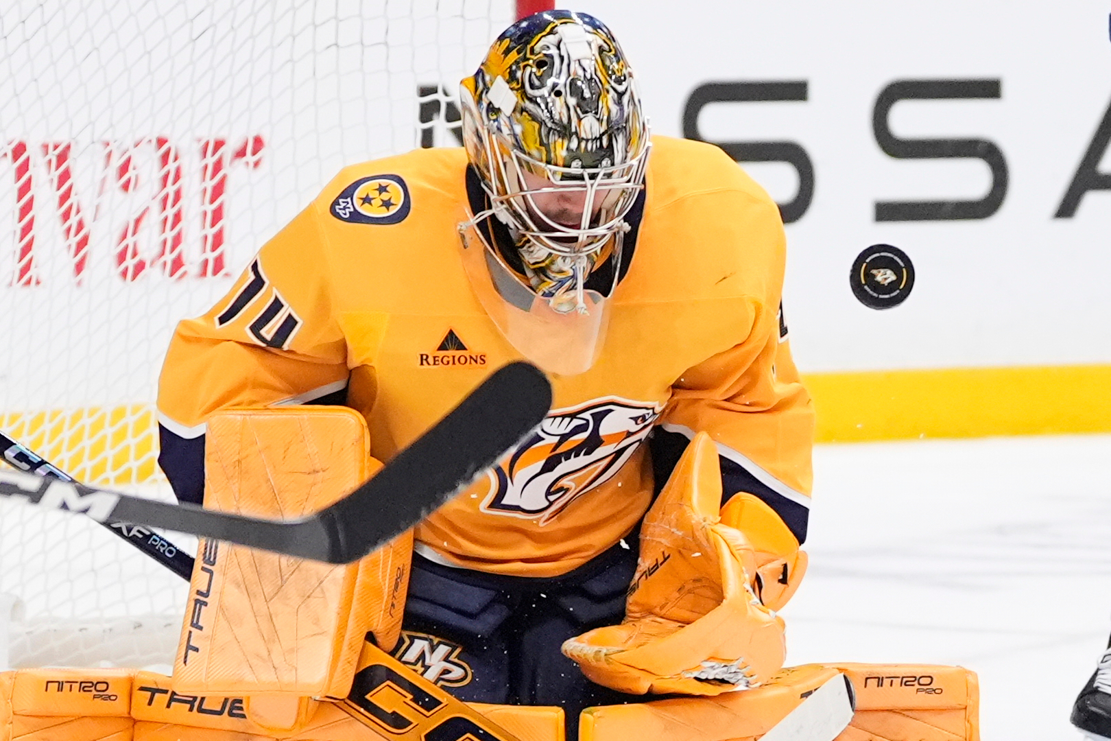 Forsberg, Annunen lead Predators over Rangers, 2-1