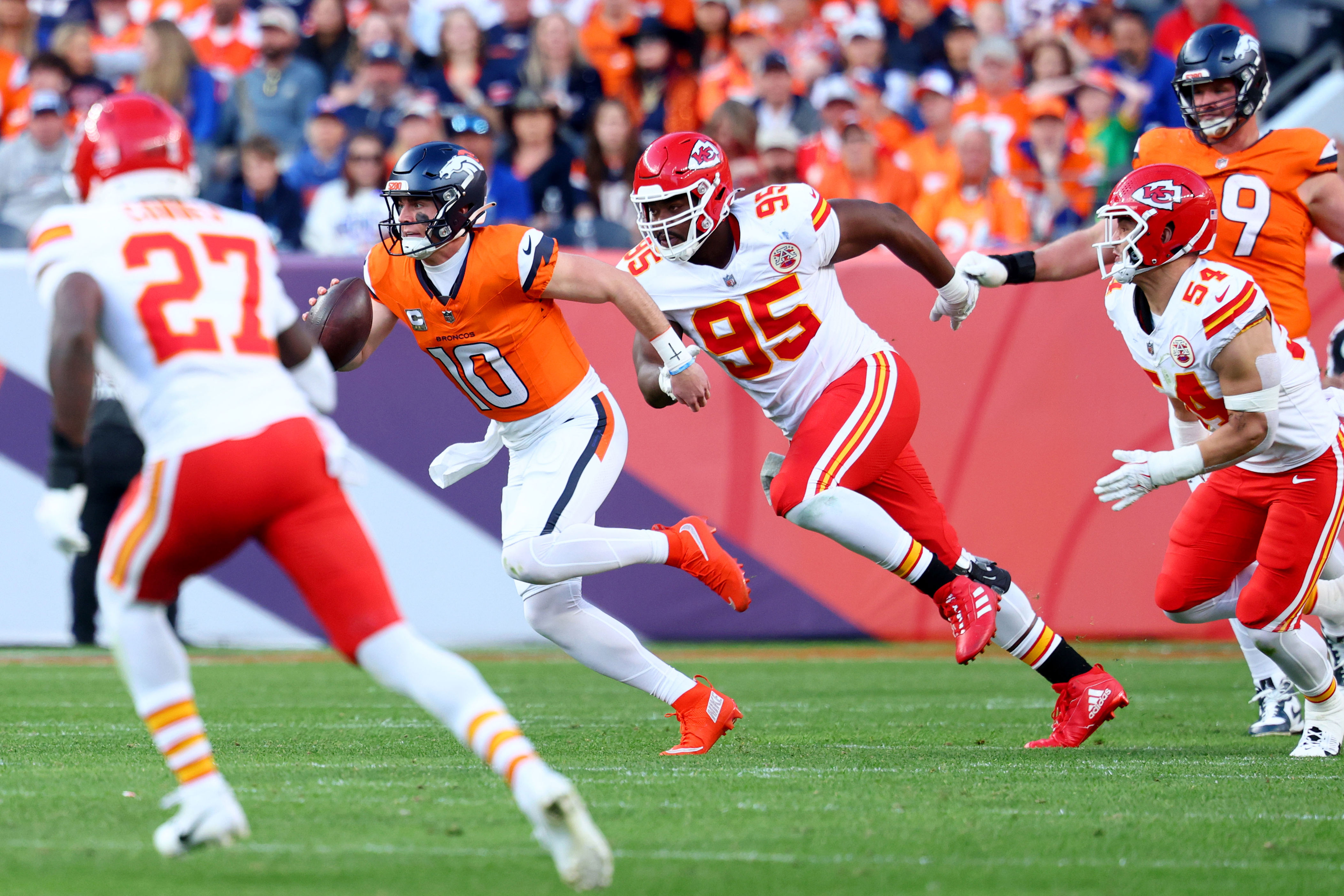 Broncos vs. Chiefs betting odds for Week 17