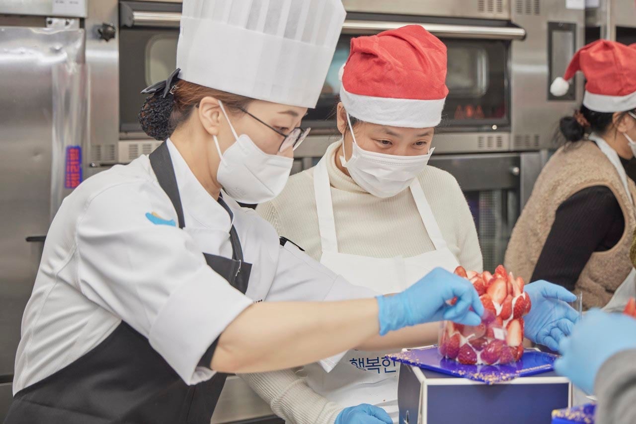 SPC Group provides baking training for developmentally disabled workers