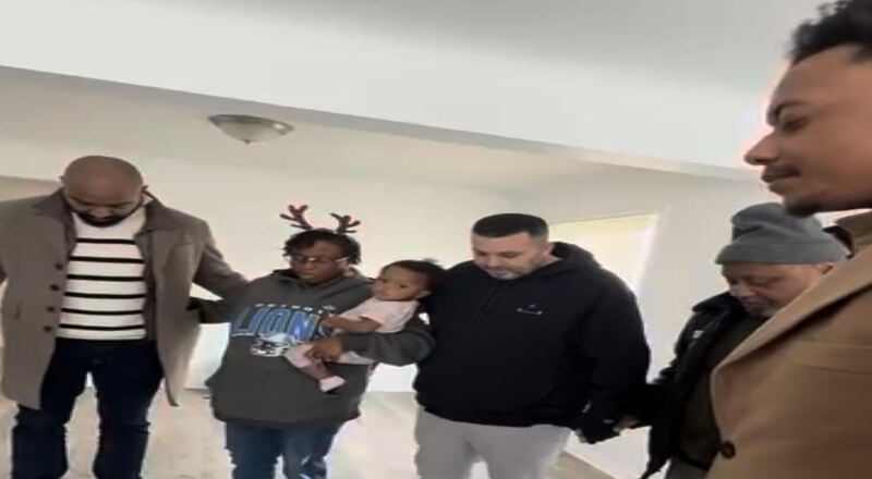 Skilla Baby and Detroit mayor-elect Mary Sheffield gift new home for ...