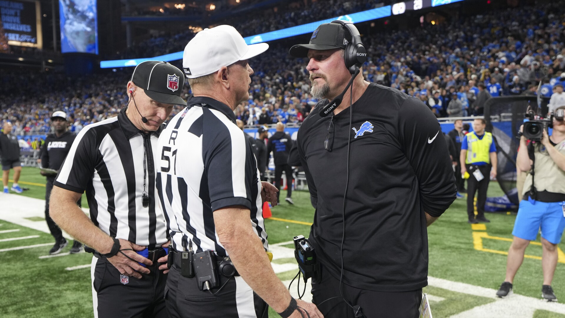 Referee Carl Cheffers explains two OPI calls late in Steelers-Lions