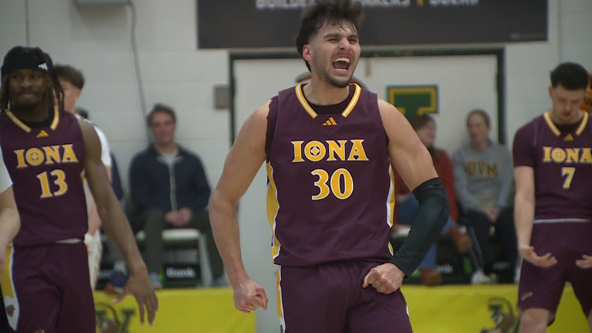 Former Vermont basketball recruit explodes for 26 points vs. Catamounts