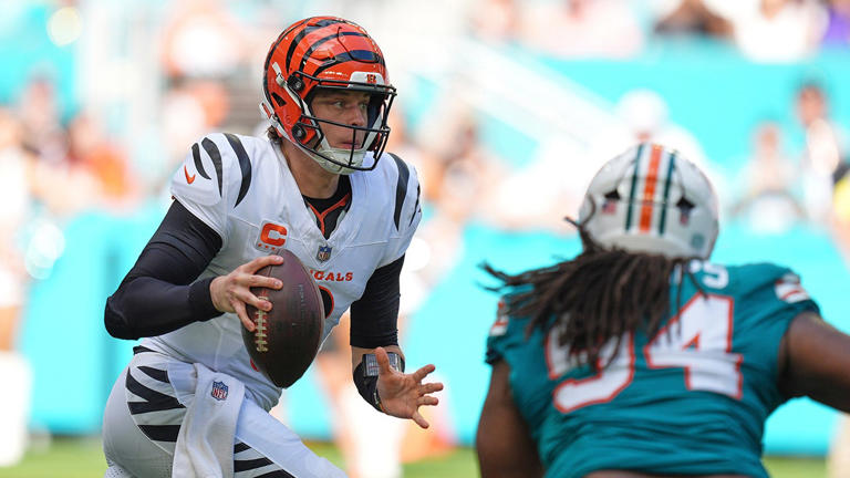 NFL Week 16 scores: Playoff pressure leads to thrilling finishes across ...