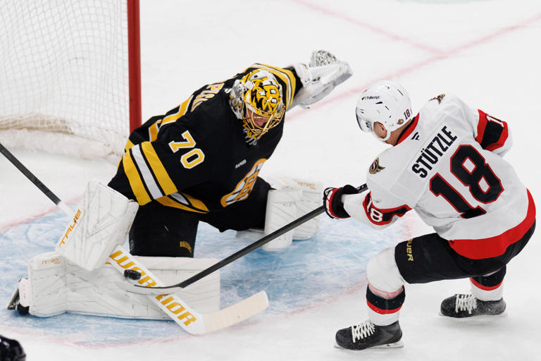 Fabian Zetterlund scores 2 as Senators beat Bruins 6-2 for 4th straight win