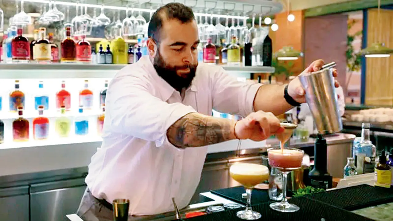 Saudi Arabia expands access to alcohol for non-Muslim residents