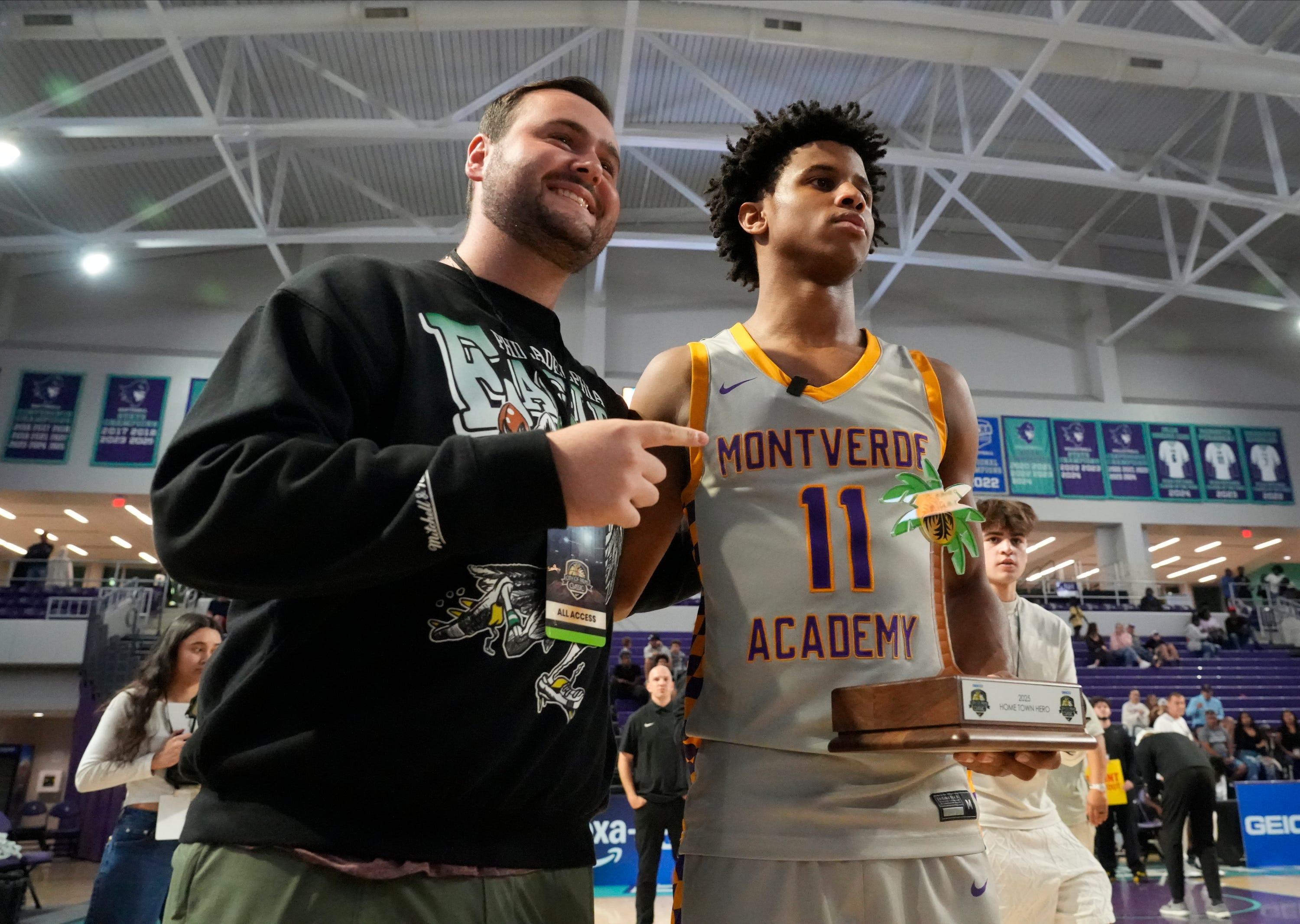 Abdou Toure wins City of Palms dunk contest while Montverde stuns ...