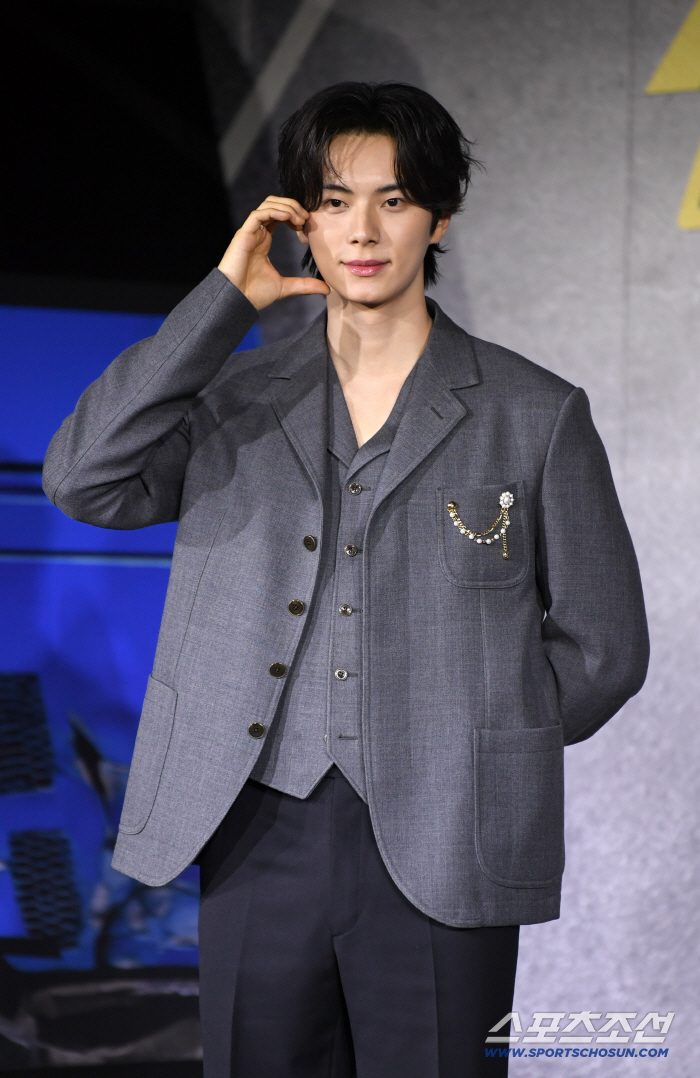 Lee Chaemin, you're perfect again today