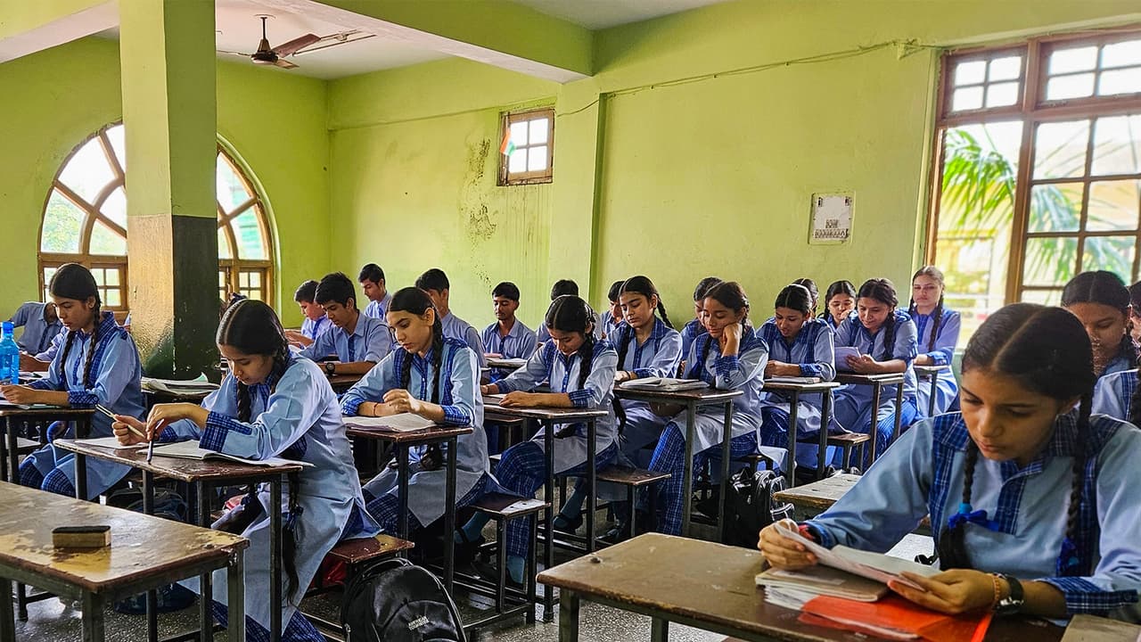 India: 65,000+ govt schools face critically low student enrolment