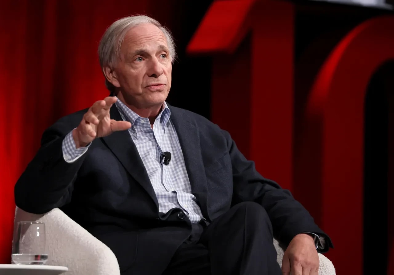 Ray Dalio calls Bitcoin ‘money,’ then lists the reasons it falls short ...