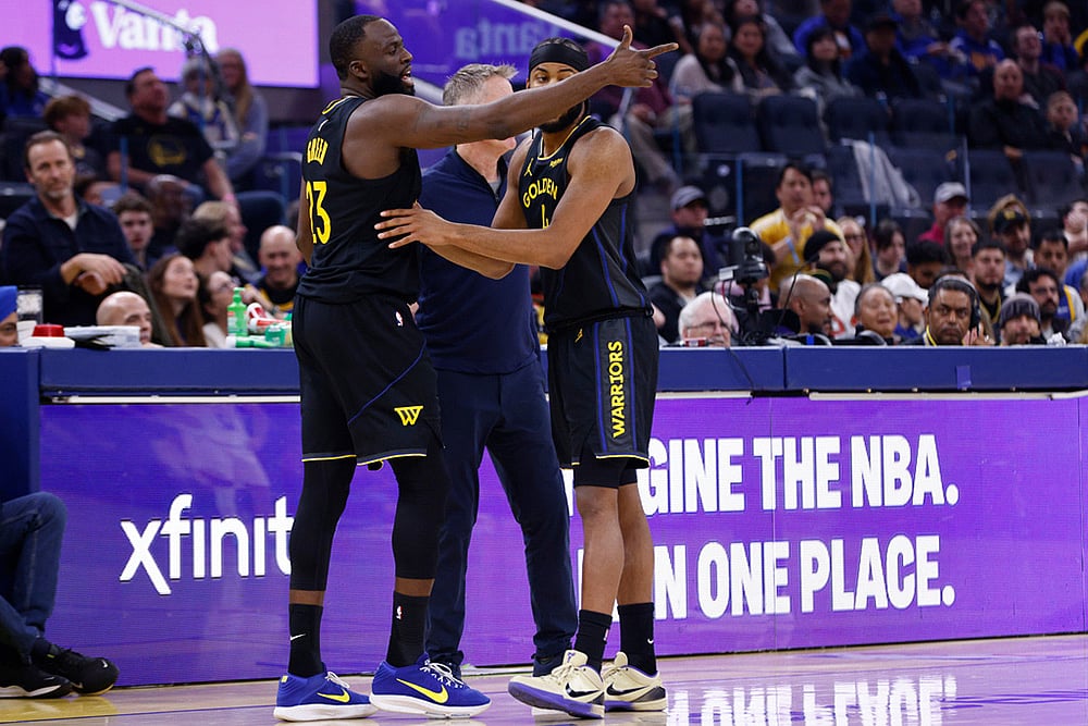 NBA: Stephen Curry helps Golden State Warriors pip Phoenix Suns 119-116