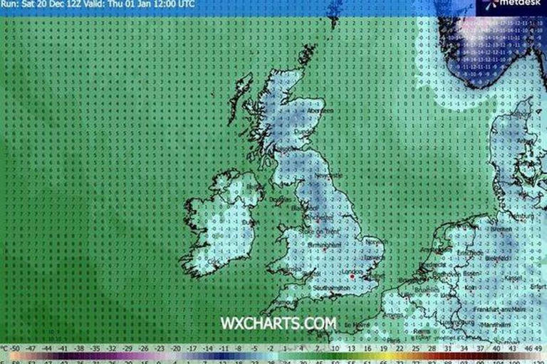 UK snow maps show 600-mile 'Beast from the East' hitting at start of 2026