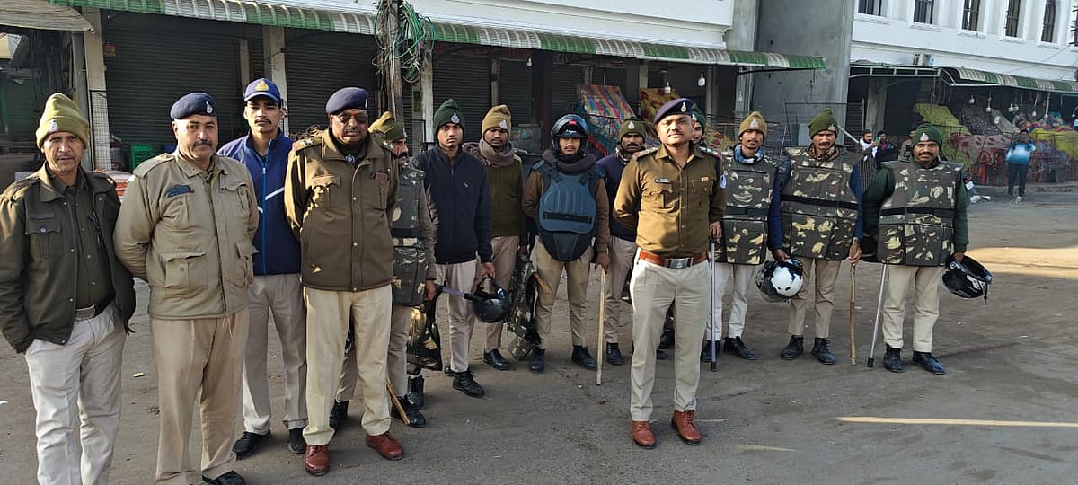 MP news: Heavy security deployed in Ashta after violence breaks out ...