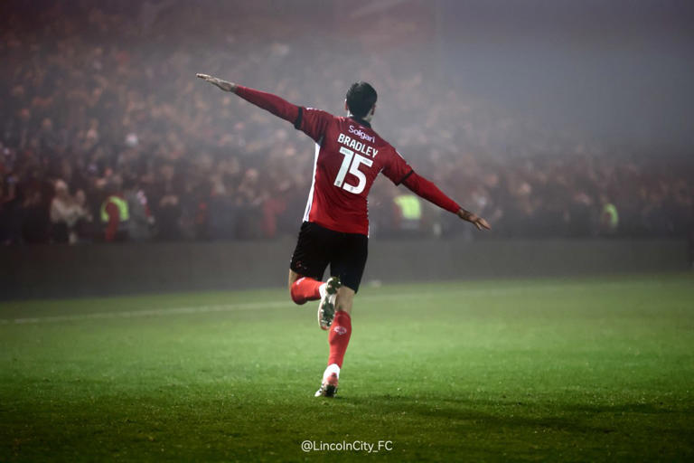 Lincoln City fortunes divide top EFL pundits - what role does xG play?