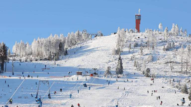 Dragon Ball unearths rare 32-year-old art showcasing original Super ...