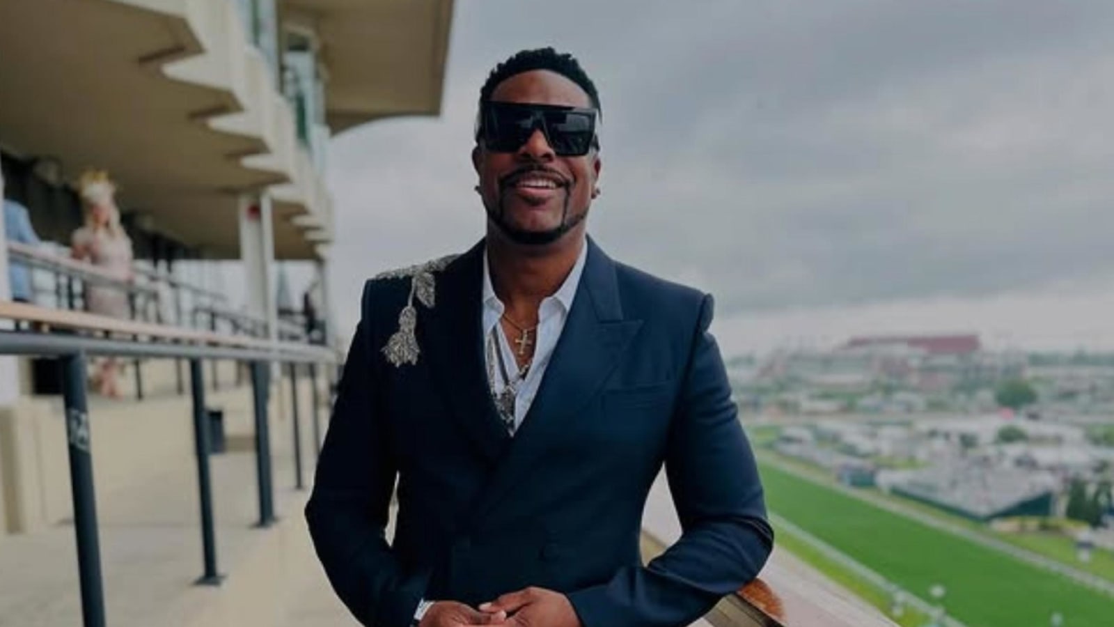 Chris Tucker breaks silence on Jeffrey Epstein flight as Bill Clinton ...
