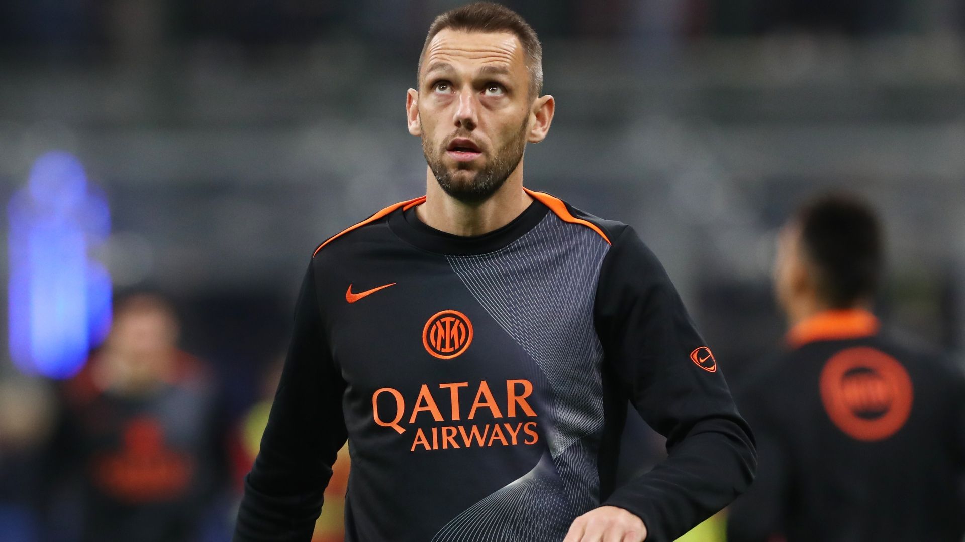 De Vrij può lasciare l'Inter: ci pensa anche il Barcellona, cosa può ...