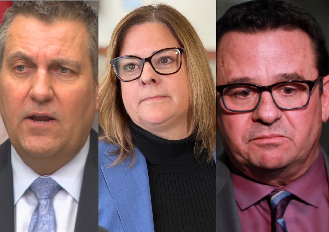 Inquiry to examine PC push for sand-mining deal