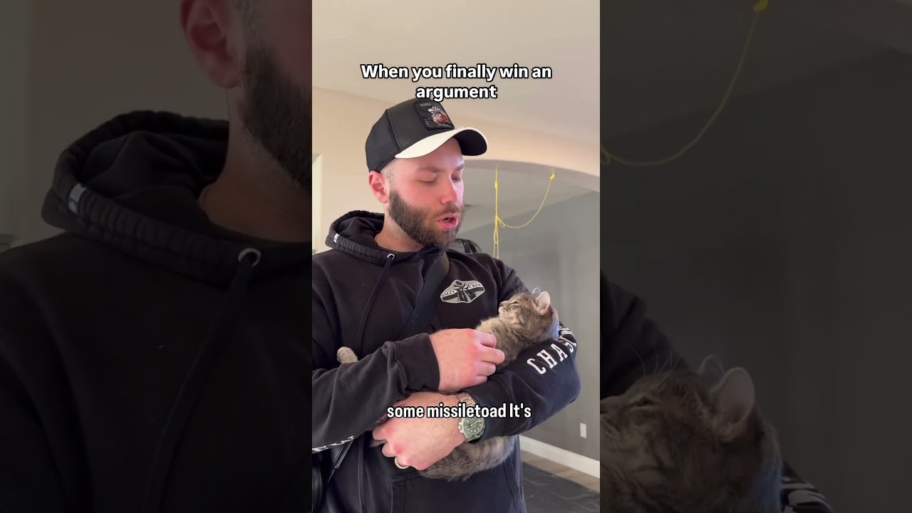 My cat loves that song about missile toads