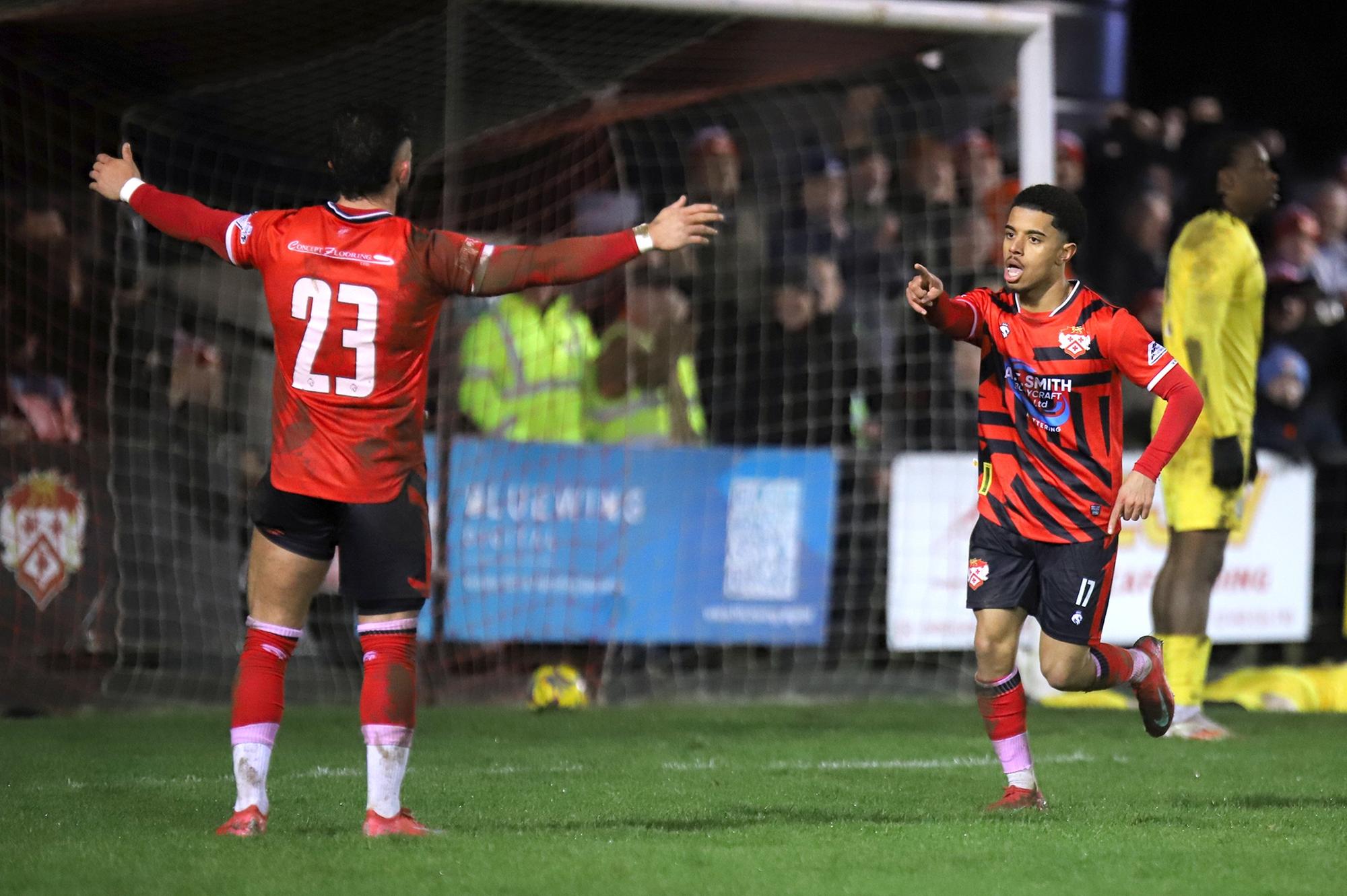 Poppies ease past Royston and are in good shape ahead of big Harborough ...