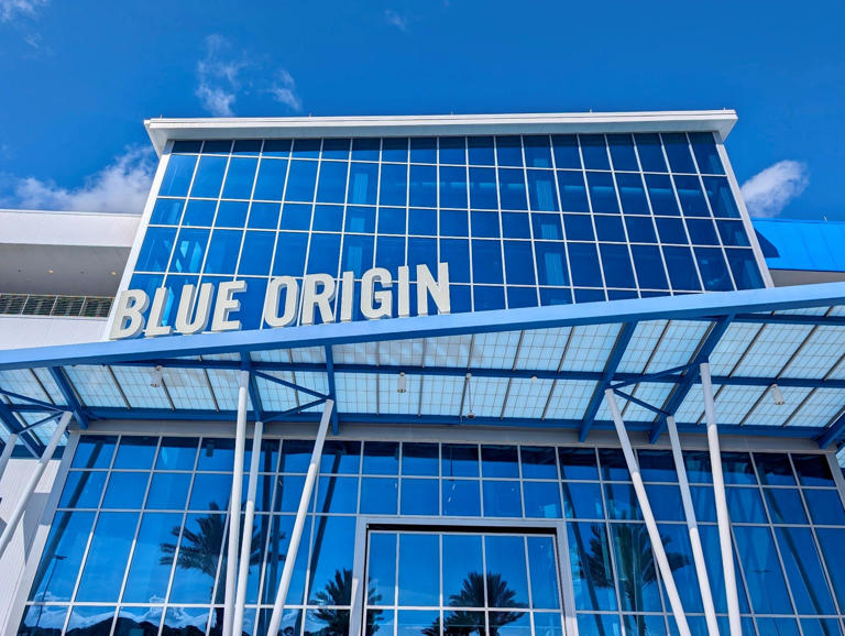 Blue Origin moon lander rolls out of Merritt Island facility