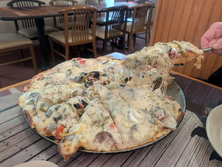 Bring big appetite, cash when ordering Coccia House pizza | Local flavor