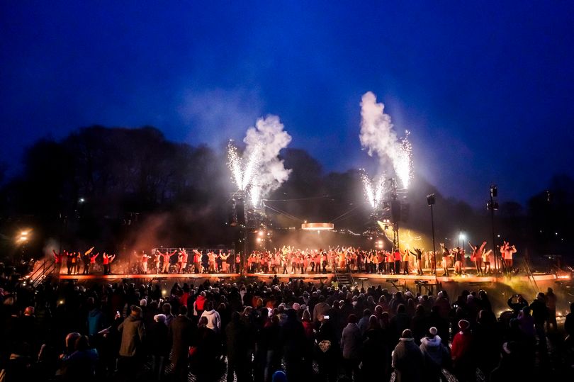 Thousands gather for Bradford 2025’s spectacular sunset closing event
