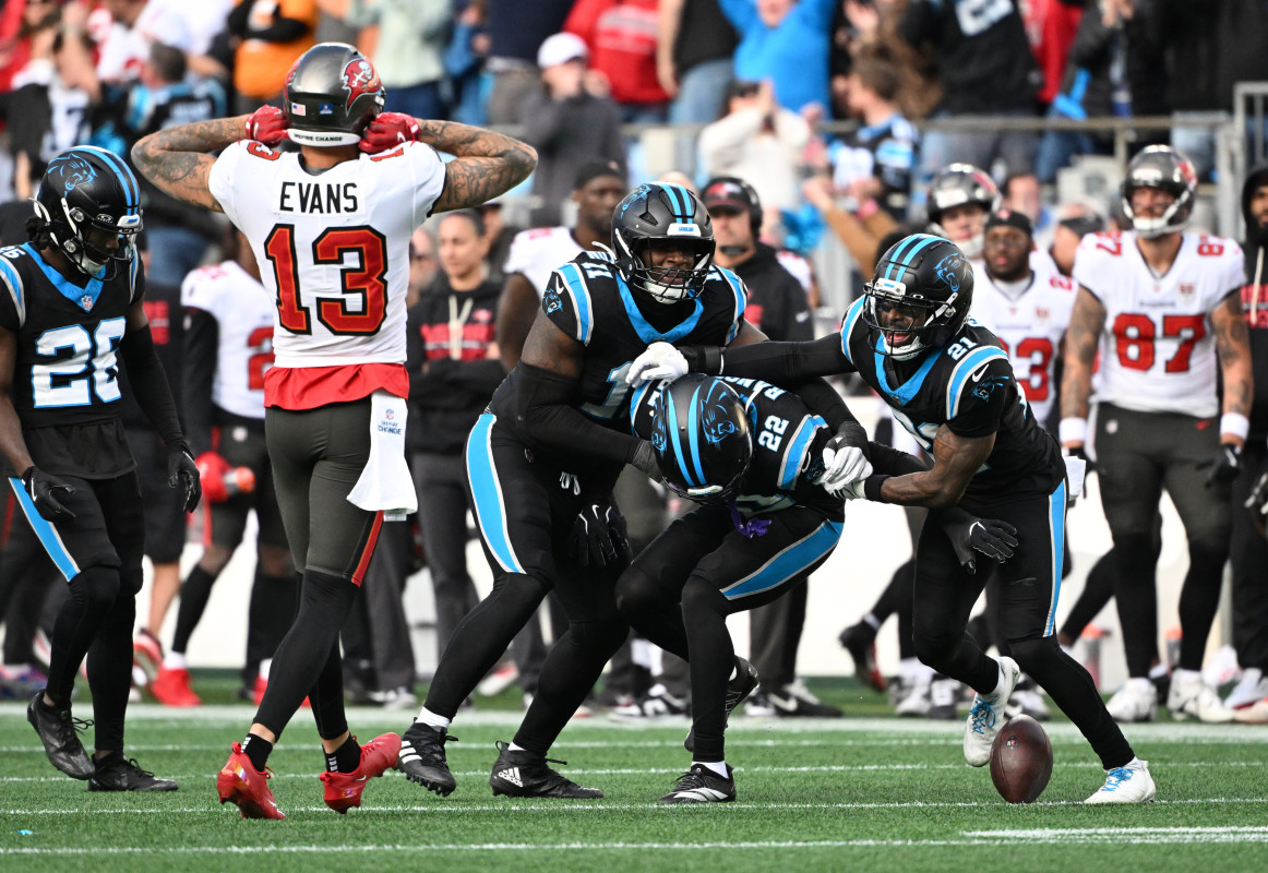Buccaneers’ playoff hopes still alive despite loss to Panthers