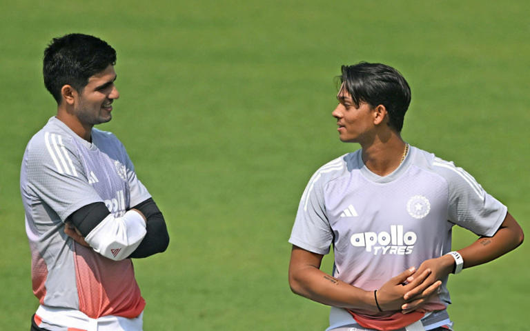 'Logically, Yashasvi Jaiswal should come in the team first' - Ex-KKR ...