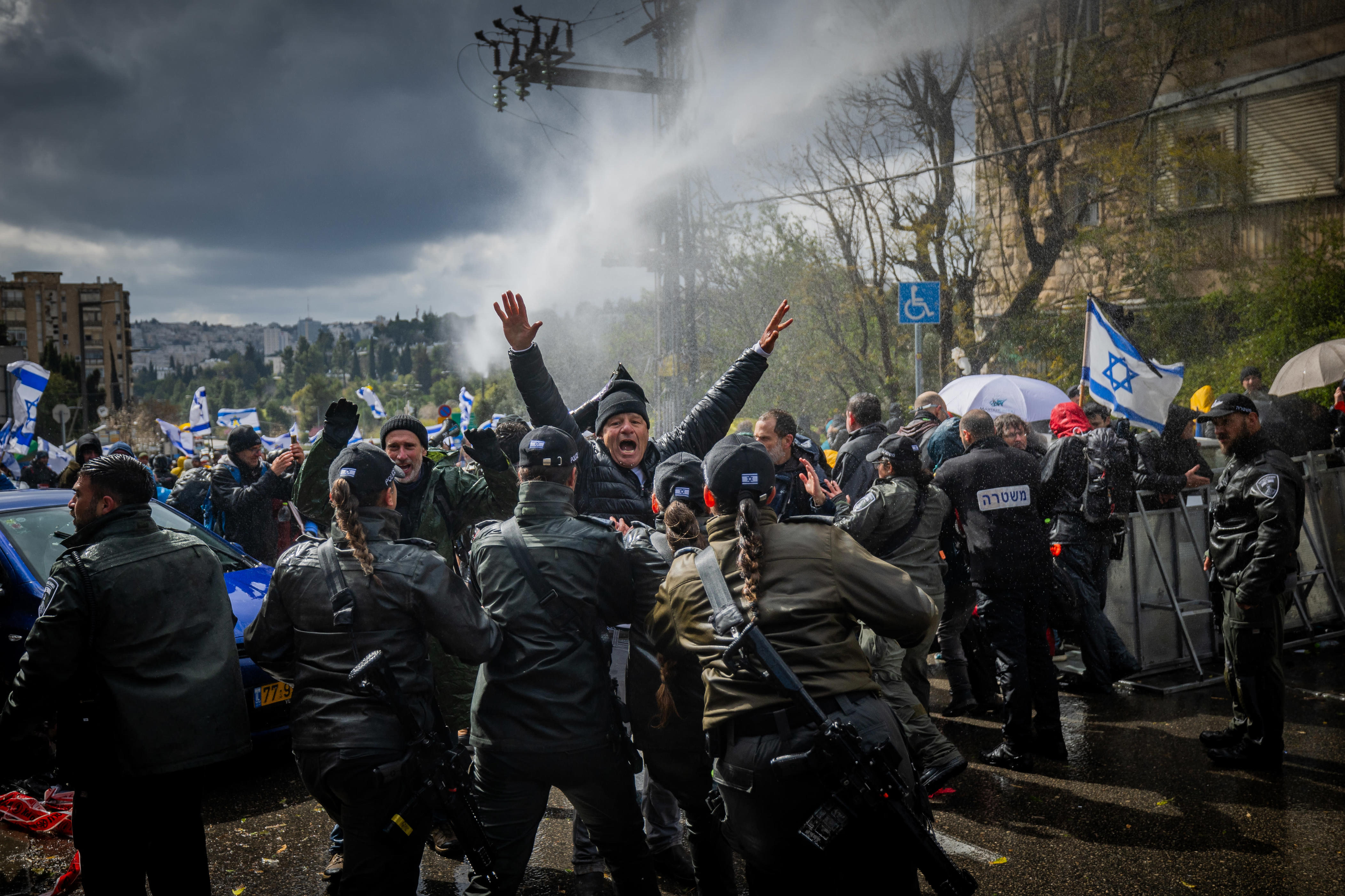 Most Israelis say social division bigger threat to country than Iranian ...