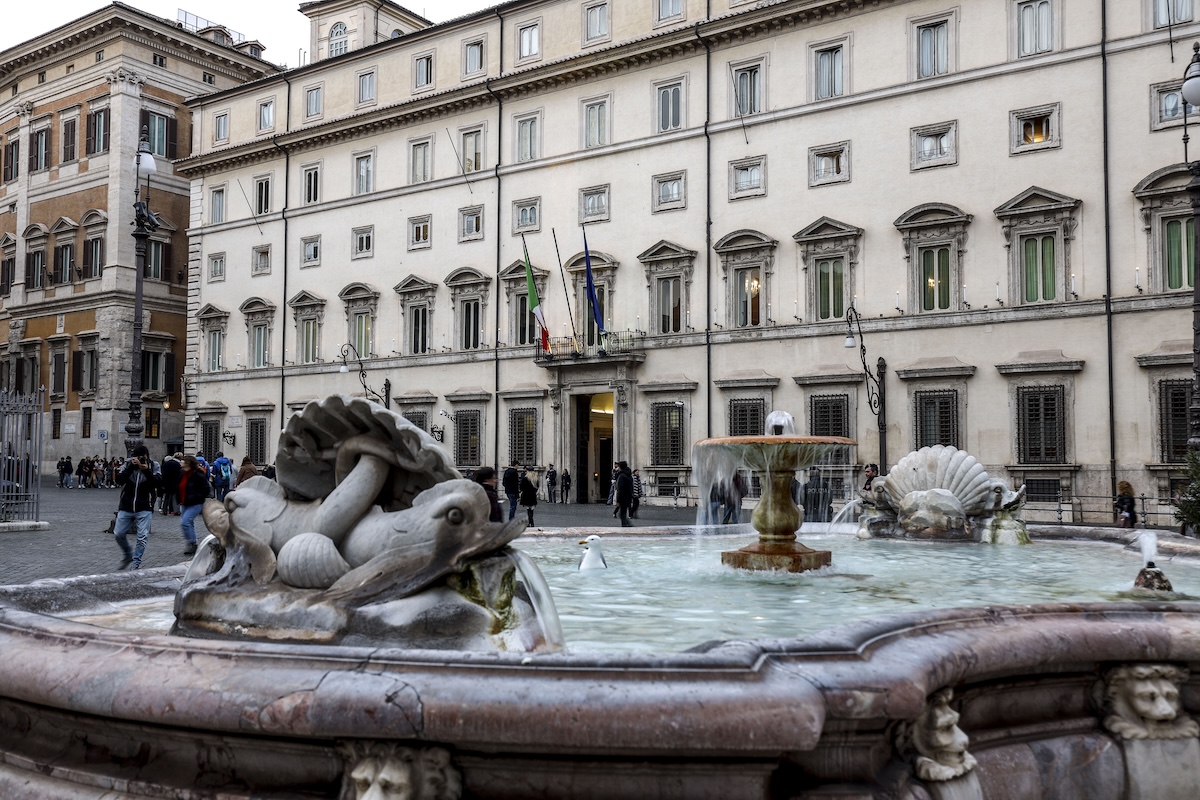 Si stringe per completare la squadra governo, resta il nodo Consob