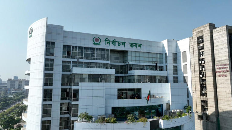 গোপালগঞ্জে শেখ হাসিনার আসনে প্রতিদ্বন্দ্বী এবার বিএনপি-জামায়াত!