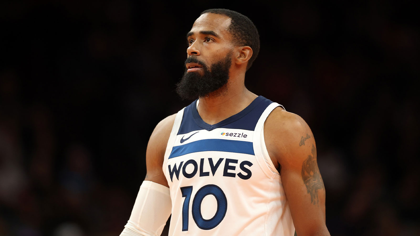Timberwolves HC Chris Finch gushes over Mike Conley’s role in close win ...