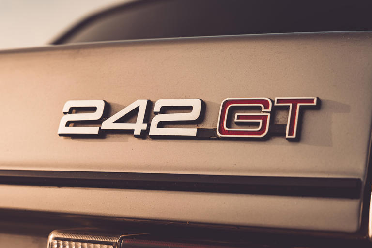 Volvo 242 GT: el ladrillo volador