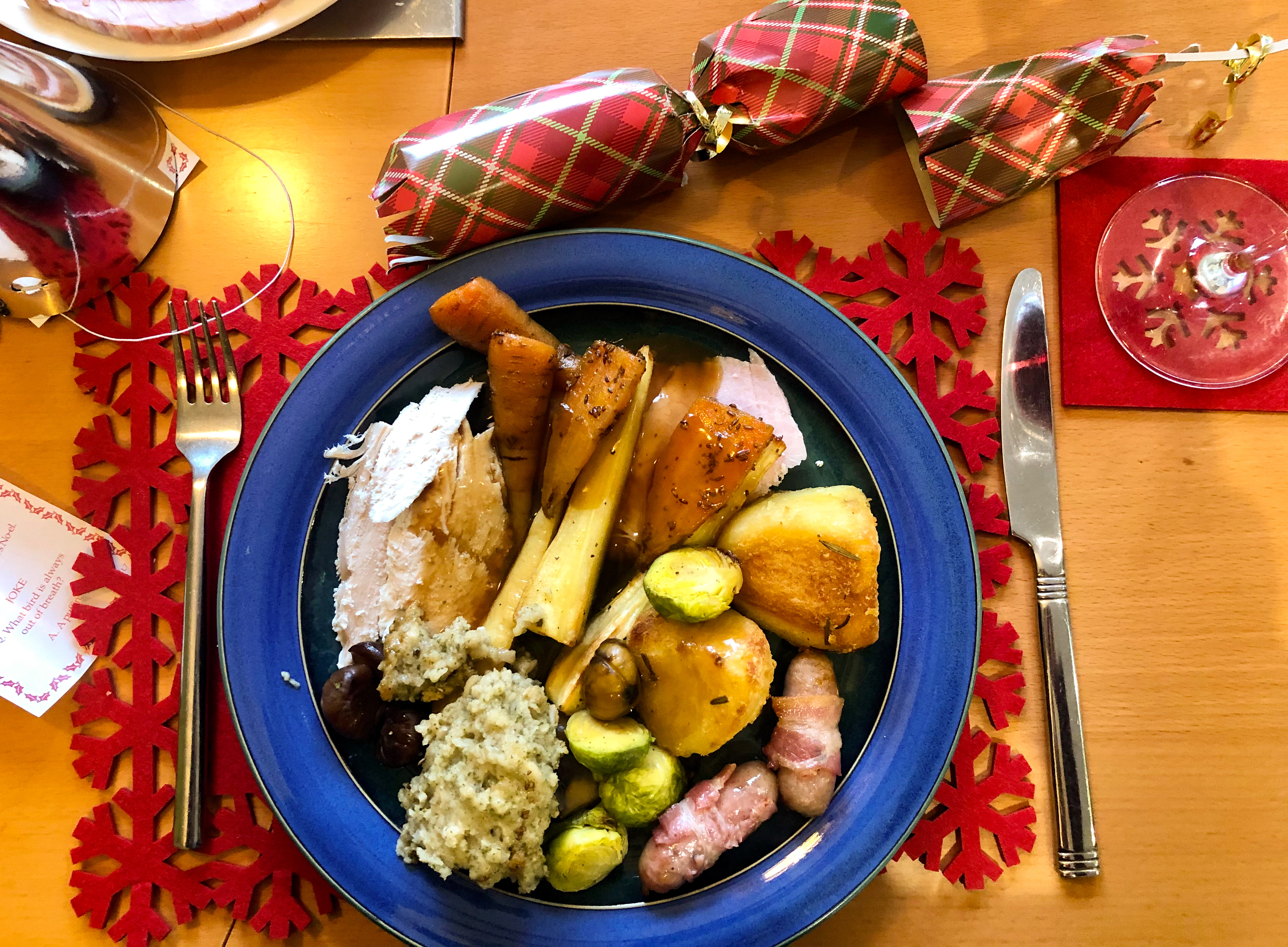 5 Christmas foods and drinks that could affect your everyday medication