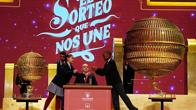 Lotería de Navidad 2025, en directo: El 70.048, segundo premio