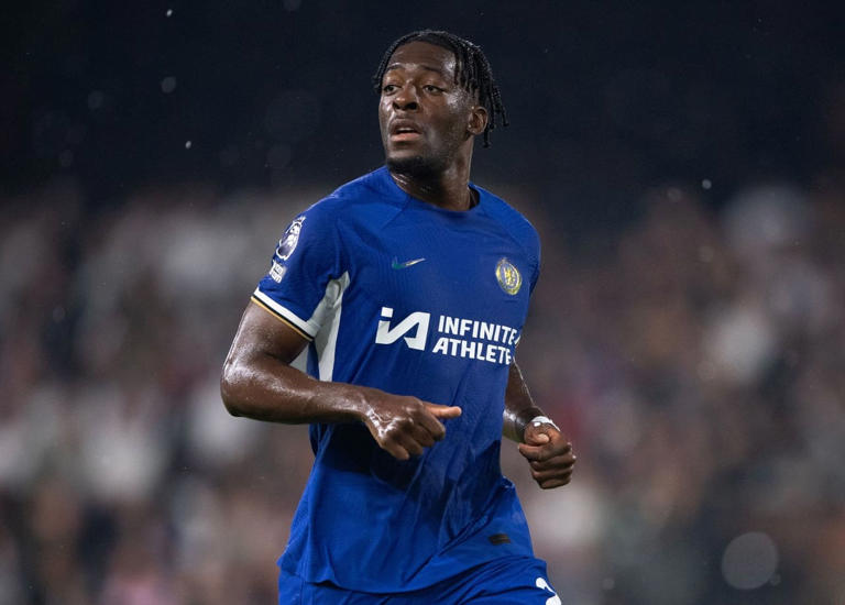 Axel Disasi va bien quitter Chelsea cet hiver, mais pas pour l'OL