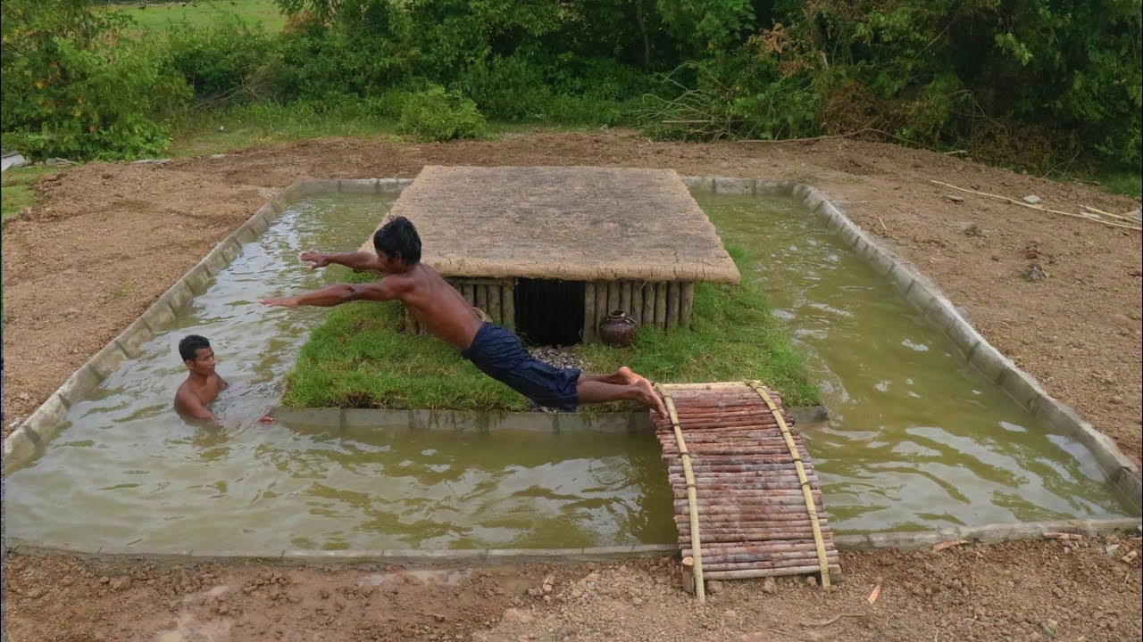 Building a swimming pool around an underground house