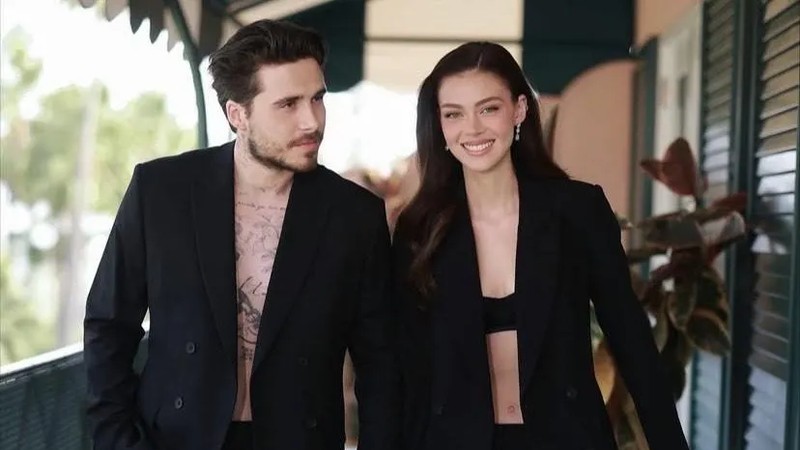 Brooklyn Beckham's emotional Instagram post reveals family control issues