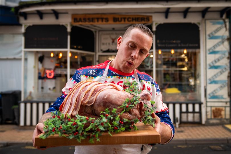How to cook the perfect turkey this Christmas as England's best butcher ...