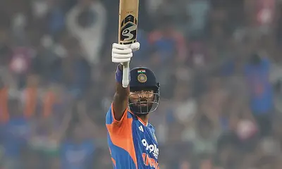 He's operating at another level mentally, says Steyn of Pandya