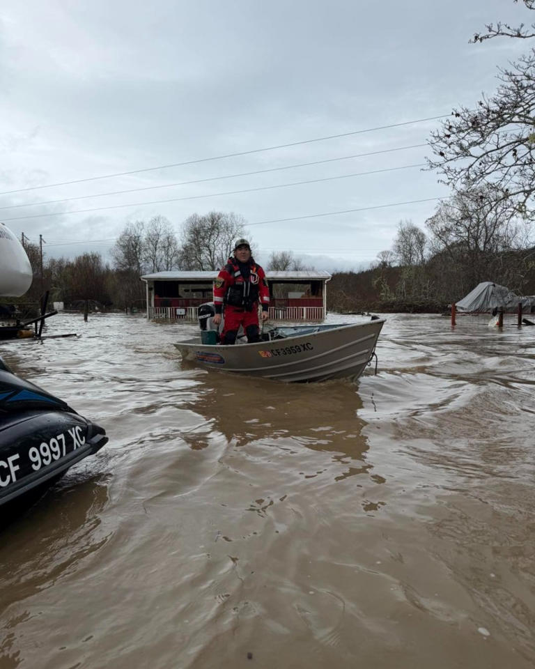 1 dead in flash flood in Northern California, as severe storms sweep ...