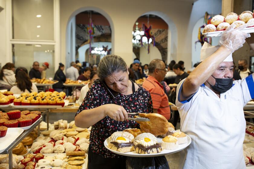 A British celebrity chef insulted Mexican bread. Mexico took it personally